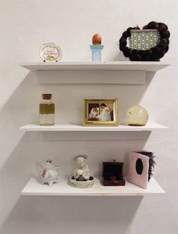 Semantic Arrangement of Domestic Objects - Joiri Minaya